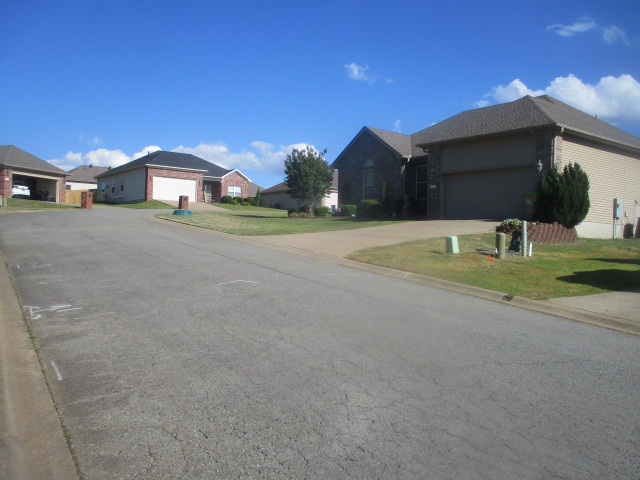 Listing: 722 Maia Loop, Benton, AR, 72019 | HomeSteps.com